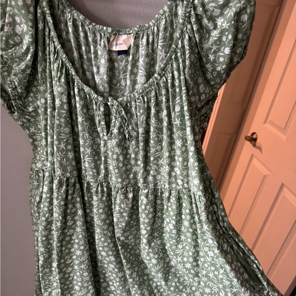 Universal Thread | Dresses | Universal Threads Green Dress | Poshmark